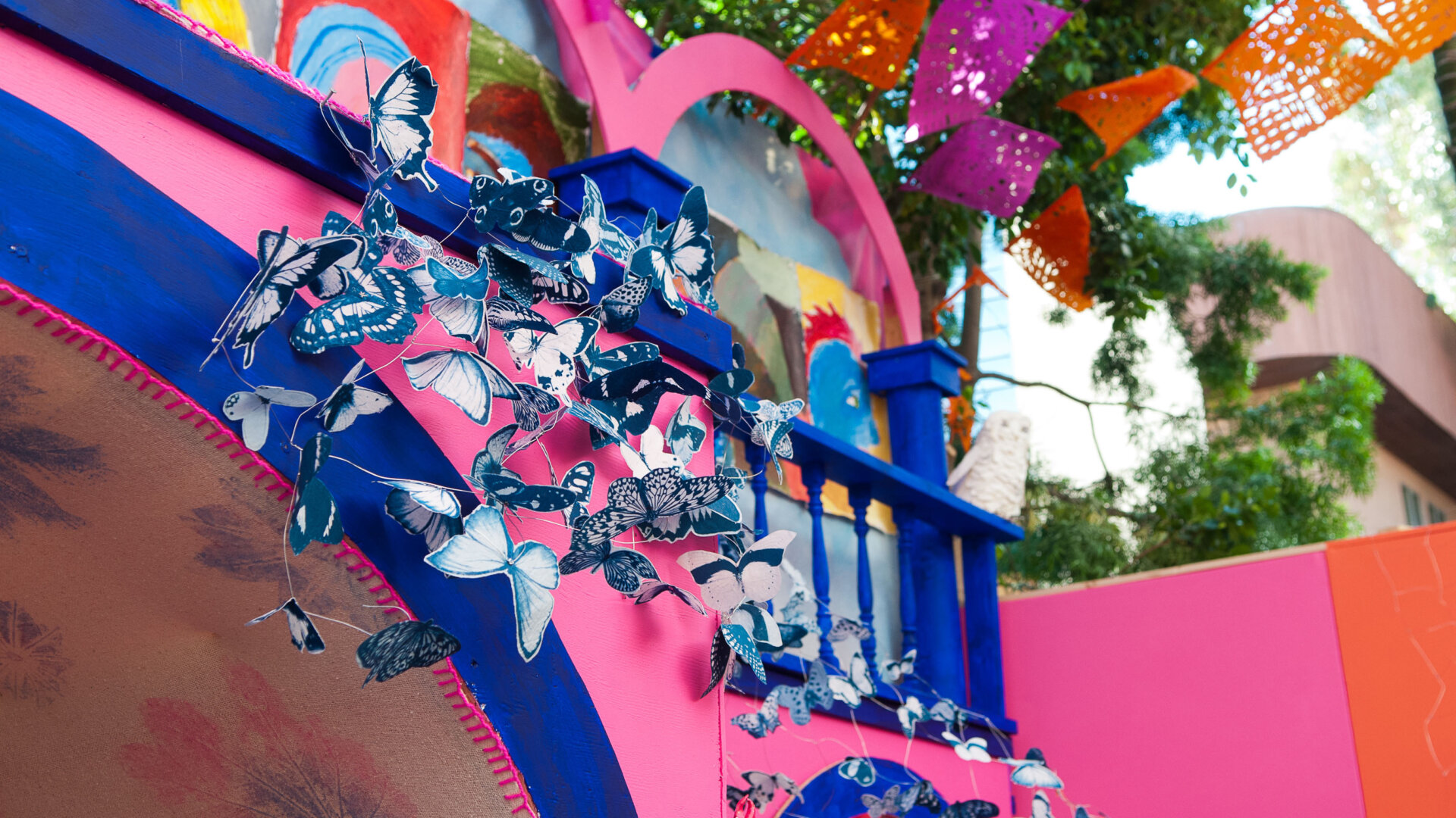 Monarch Butterfly Urban Sanctuary - Roots & Shoots